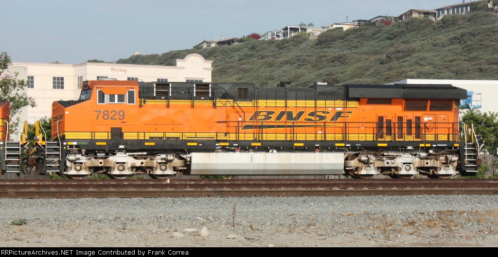 BNSF 7829